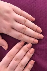 Chic Matte Short Square Nails For Summer, elegant and show your ...