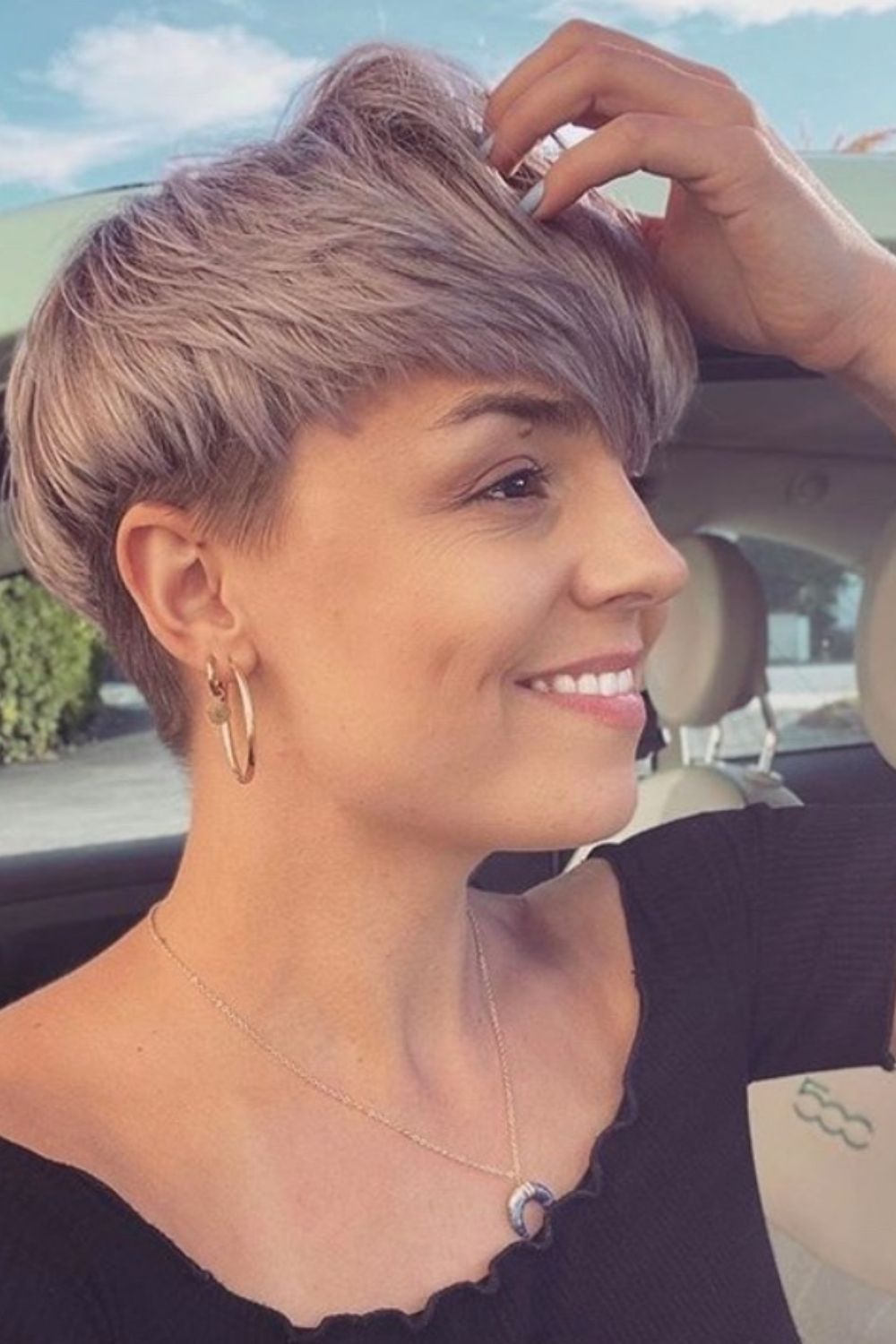 45 Best Undercut pixie haircuts for cool women to try 2021!