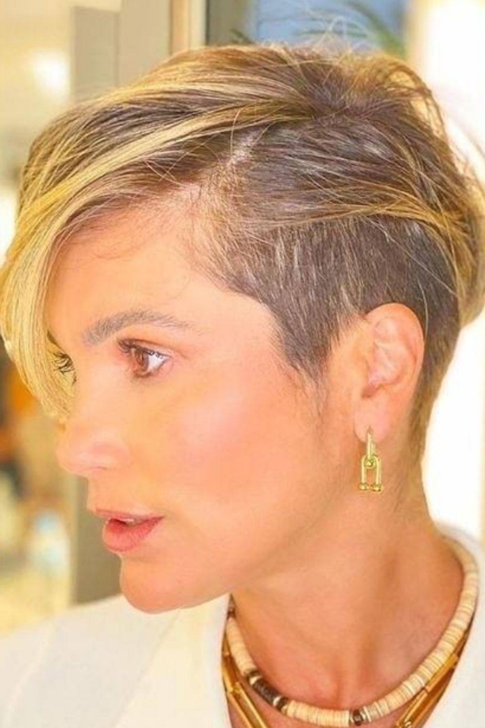 45 Best Undercut pixie haircuts for cool women to try 2021!