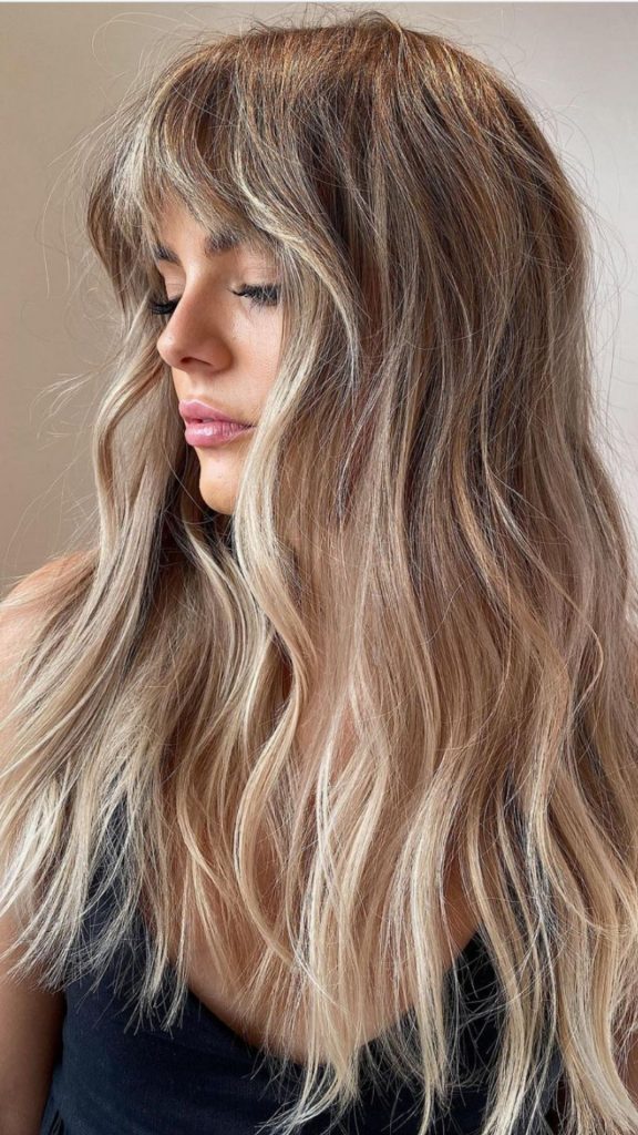 19 Flattering Long hair curtain bangs hairstyle to wear 2021!