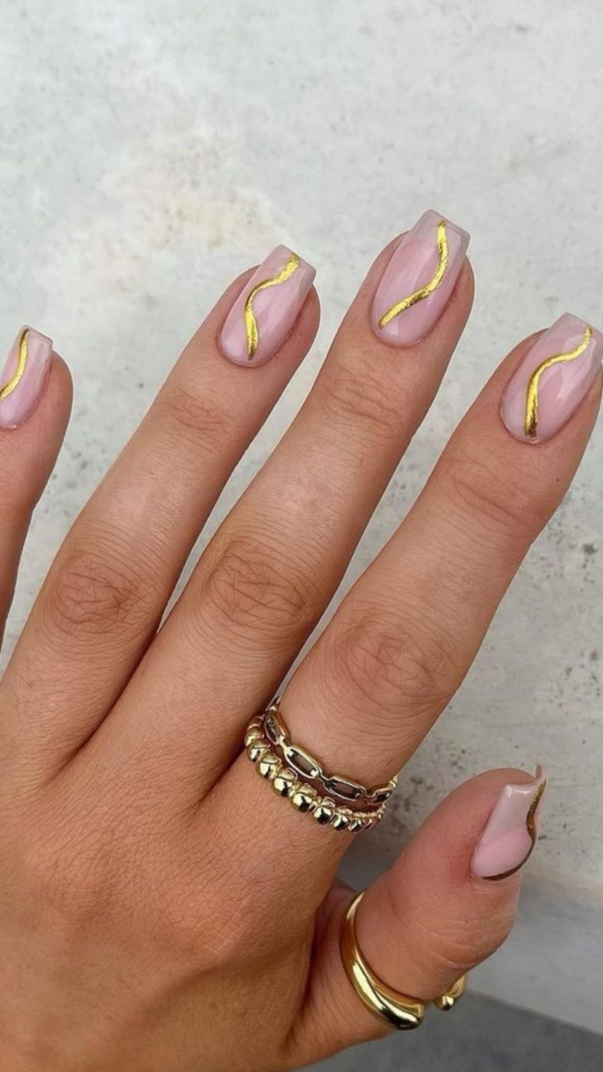 Short square acrylic nails design to rock your Fall days 2021
