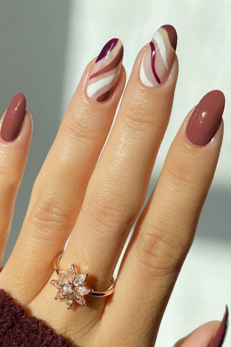 40+ Abstract Nail Art & Swirl Nails To Inspire Your Next Fall Manicure ...