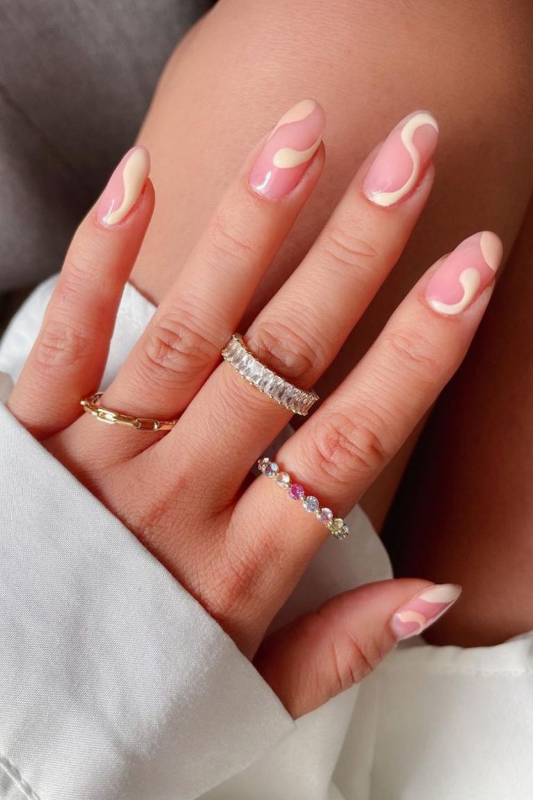 40+ Abstract Nail Art & Swirl Nails To Inspire Your Next Fall Manicure ...