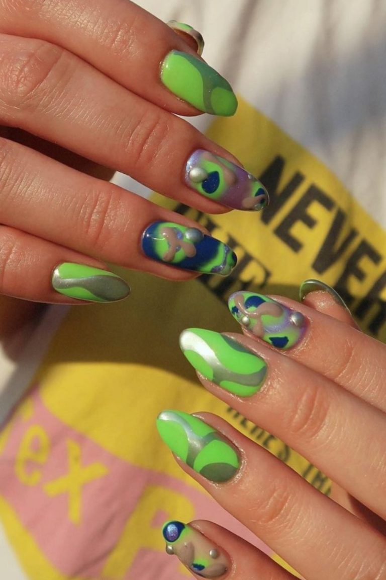 34 Unique Green Acrylic Nails Ideas 2021 Perfect To Copy Now - Page 4 ...