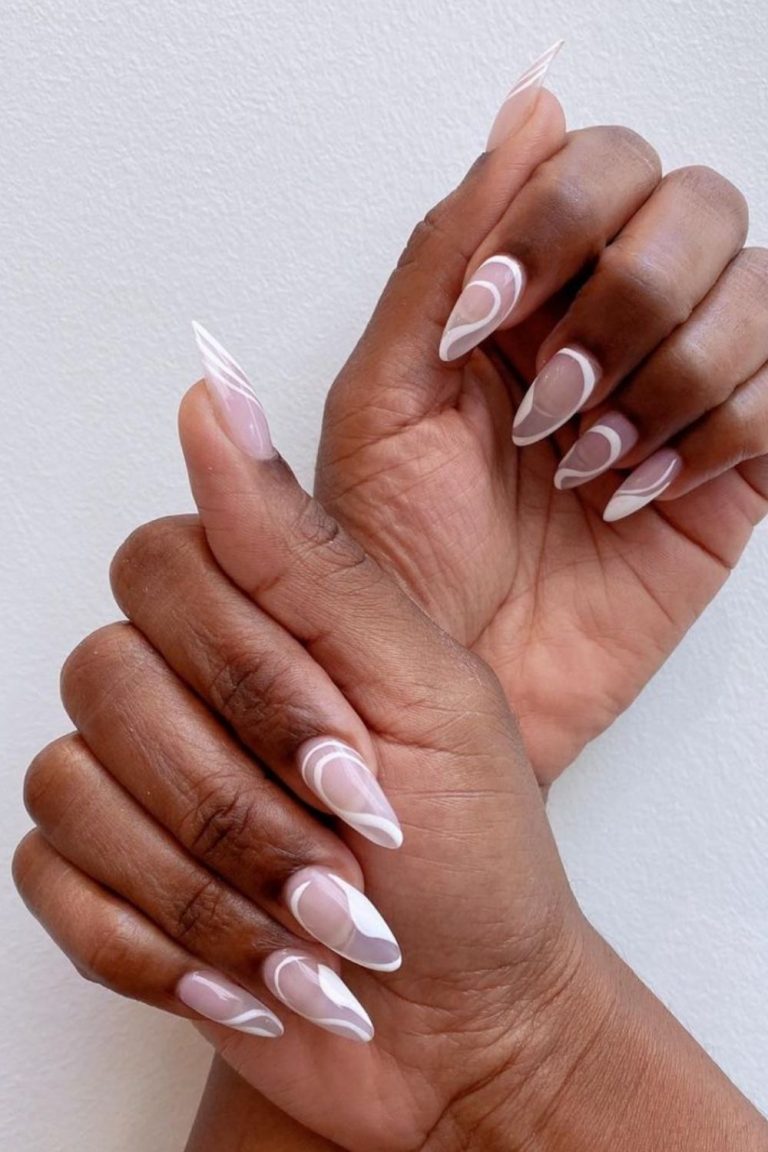 40+ Abstract Nail Art & Swirl Nails To Inspire Your Next Fall Manicure