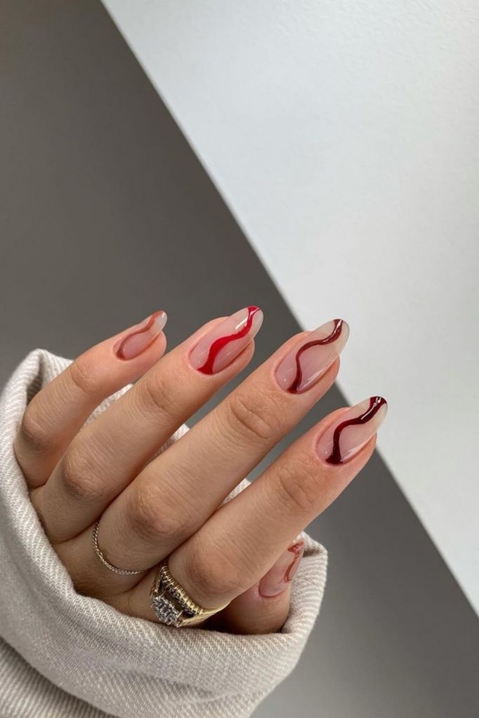 40+ Abstract Nail Art & Swirl Nails To Inspire Your Next Fall Manicure ...