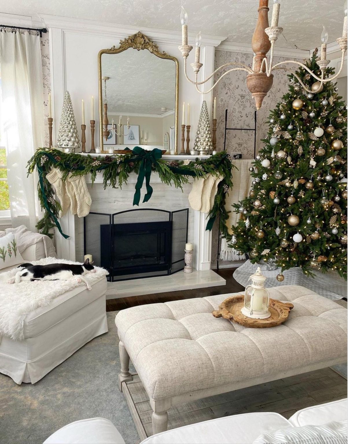 Christmas Aesthetic | 81 Ideal Christmas living room decor ideas - Page ...