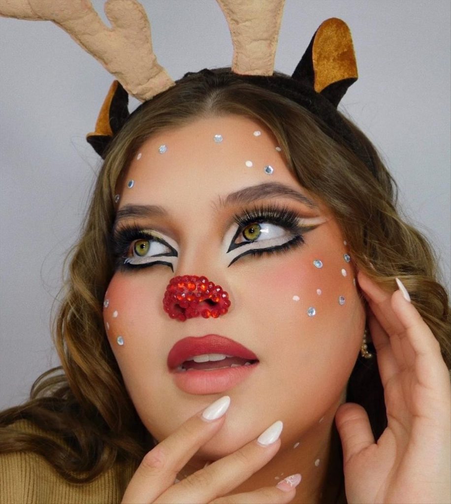 35 Easy Christmas Makeup Ideas for Holiday Season - Mycozylive.com