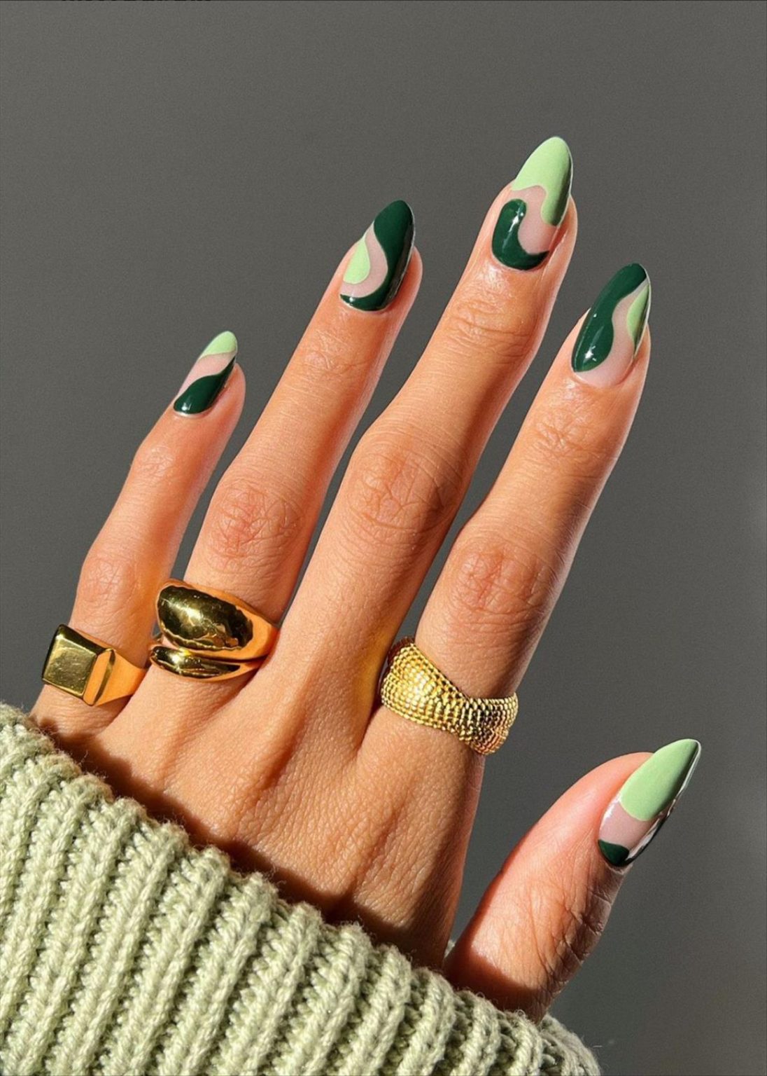 34 Best Short Christmas nails design 2021 with almond nail shapes