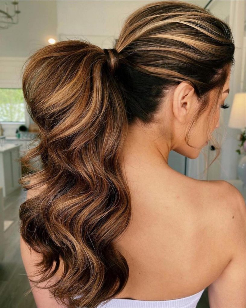 52 Stunning Prom Hairstyles for Long Hair in 2022 to Steal the Show ...