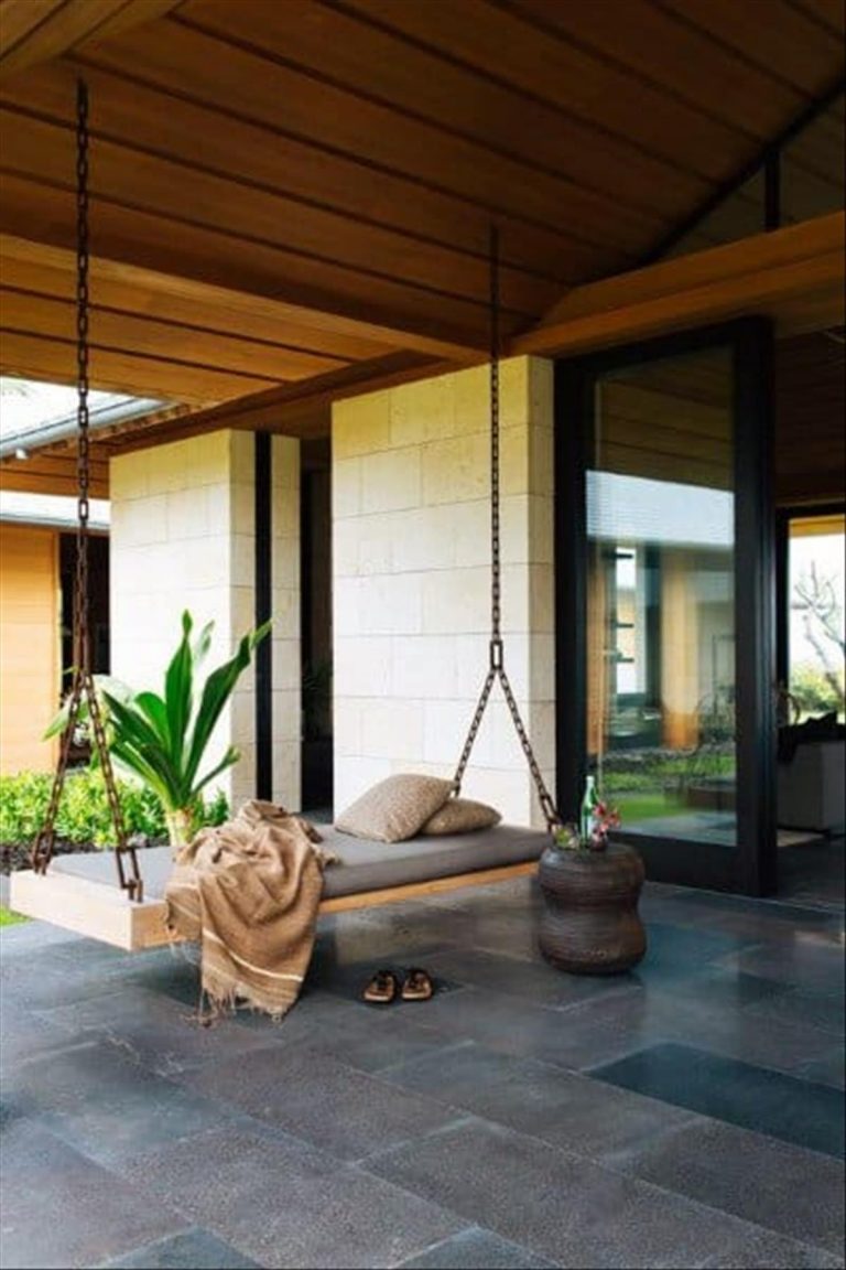 25 Creative Hanging Bed Design Ideas for Romantic Space