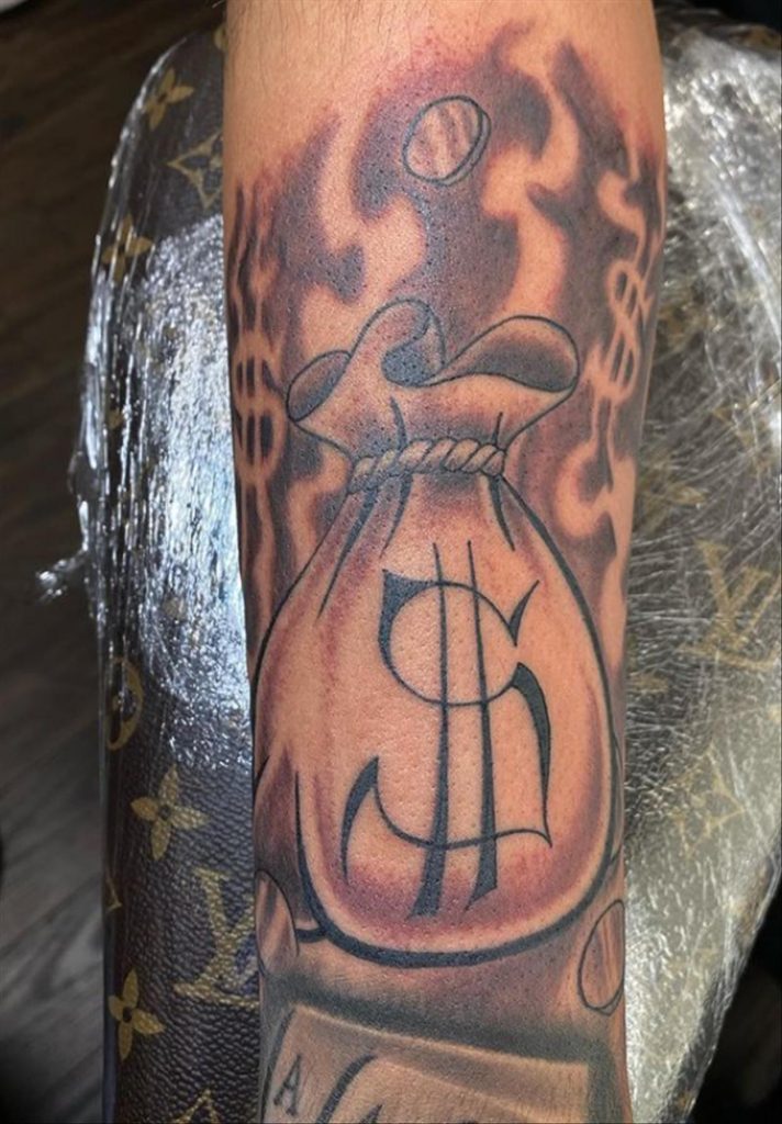 32 Trending Money Bag Tattoo Designs Ideas To Be Cool - Mycozylive.com