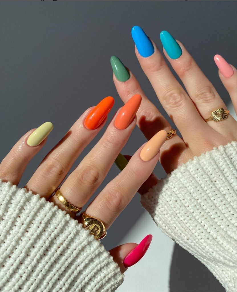 32 Chic Pastel Nail Ideas Perfect For Spring Mani 2022 - Mycozylive.com