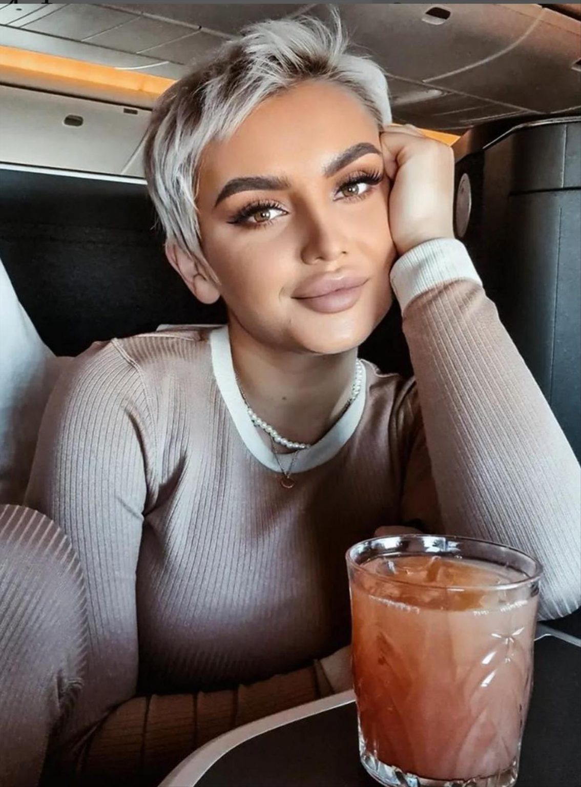 32 Bold Short Asymmetrical Pixie Cuts with Bangs Hard To Resist