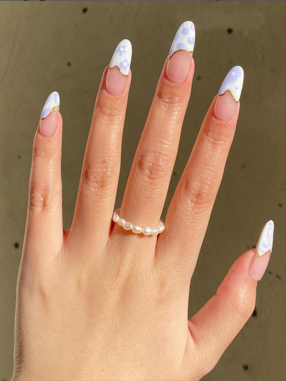 30 Trendy french tip nails to bring another dimension to your manicure