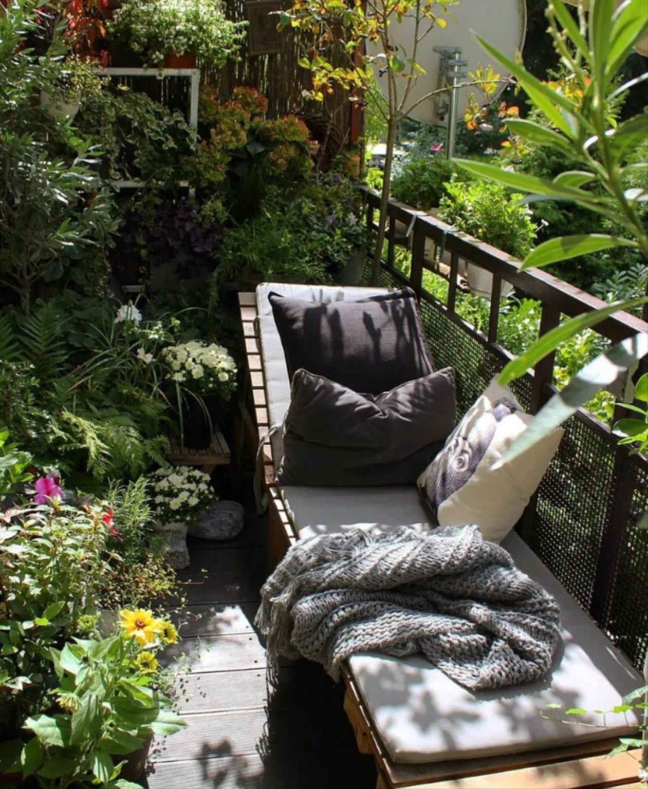 38 Best patio decorating ideas for better outdoor living space