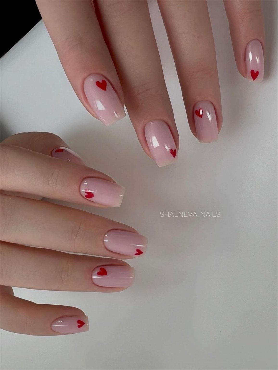 44 Pretty short gel nails with square nail shapes to try - Mycozylive.com