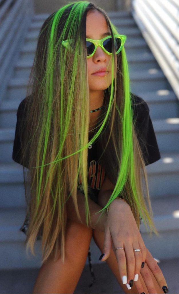 36 Chic Straight hairstyle for women to rock the season - Mycozylive.com