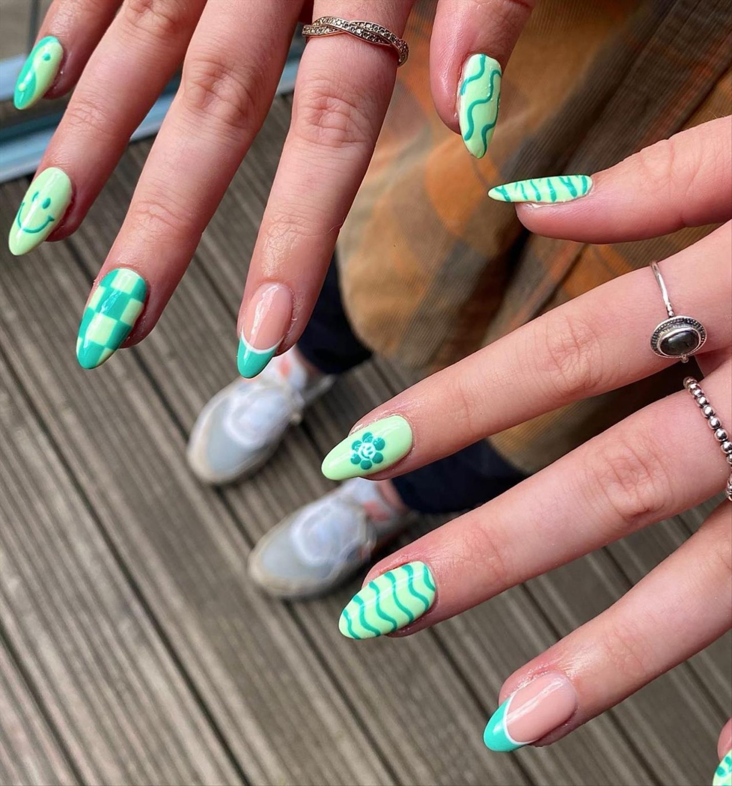 44 Best Green Nails Design To Get This Summer - Mycozylive.com