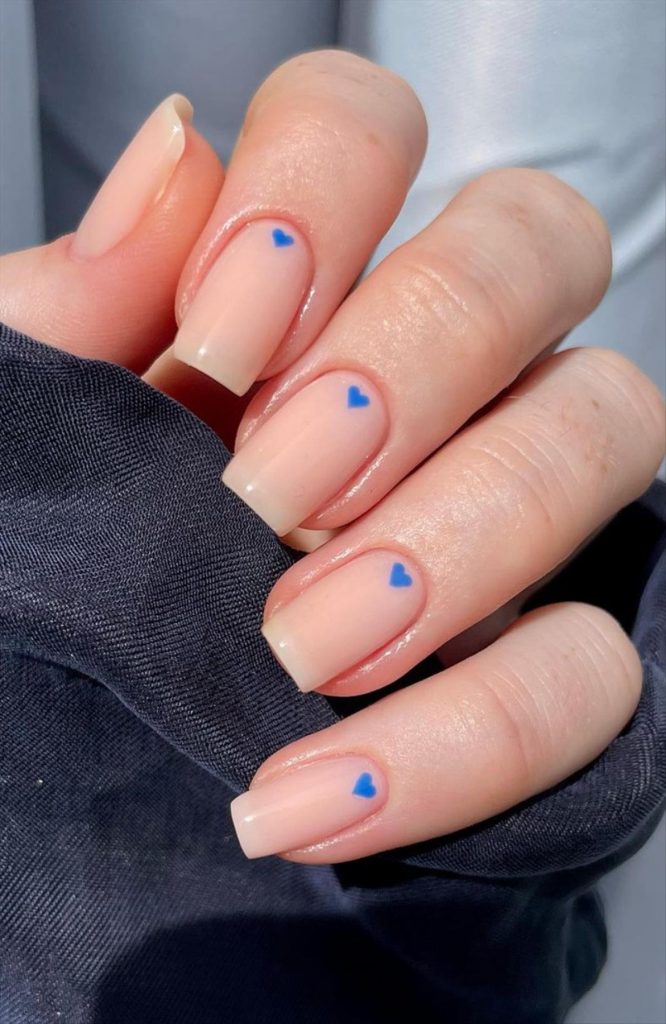 36 Best Graduation Nail Designs Perfect For Your Big Day