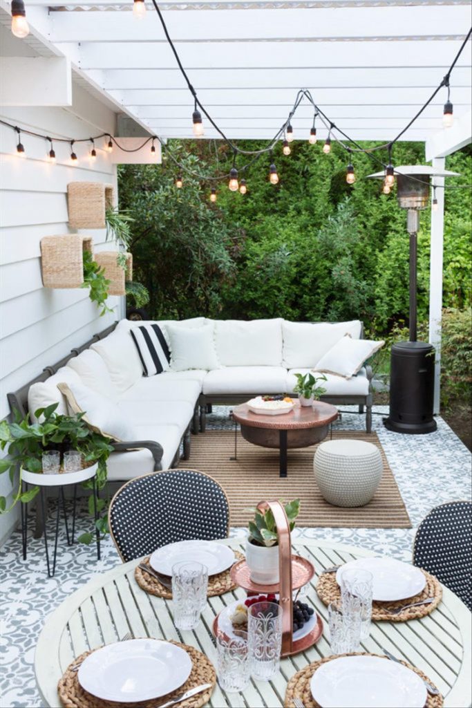 38 Inspiring patio lights string ideas for any backyard - Mycozylive.com