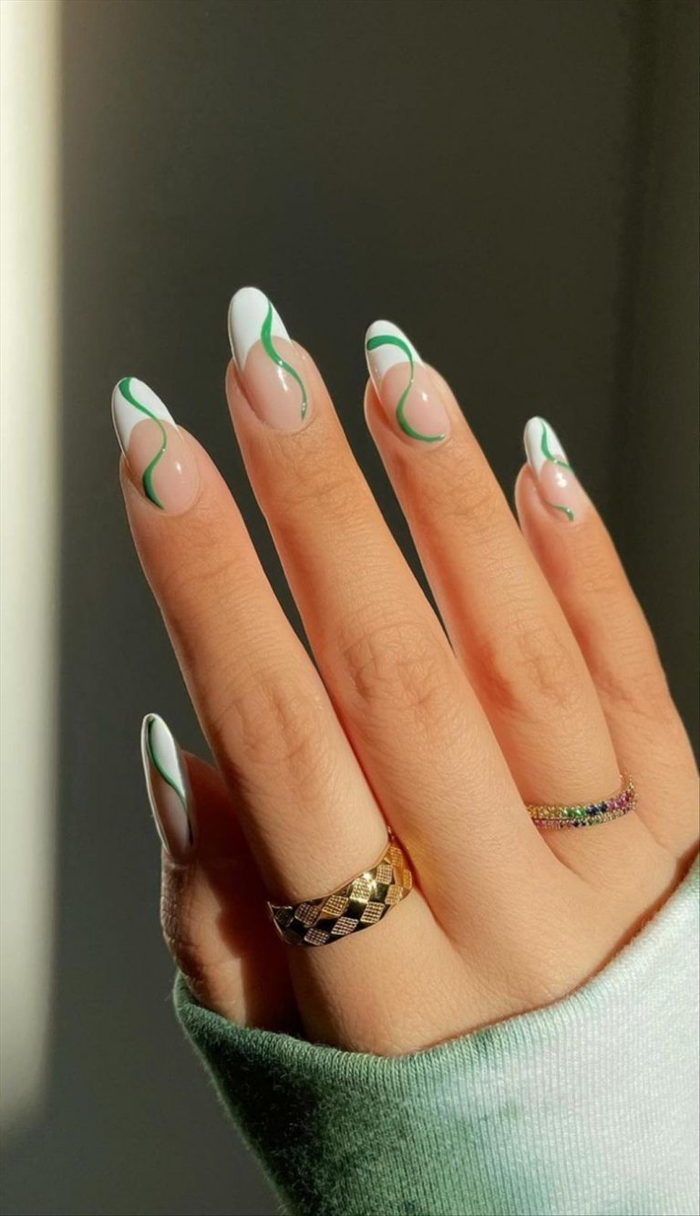 30 Best swirl nails aesthetics you'll flip for - Mycozylive.com