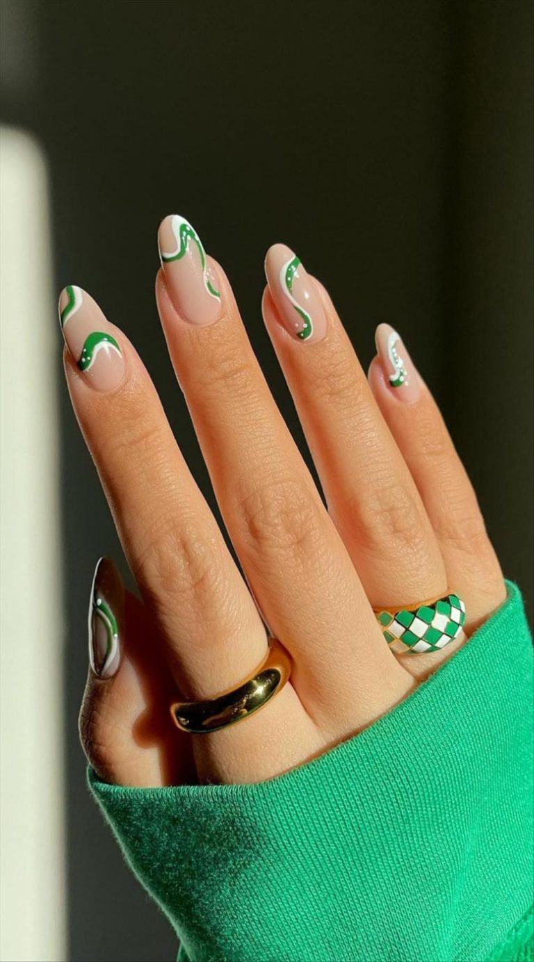 30 Best swirl nails aesthetics you'll flip for - Mycozylive.com