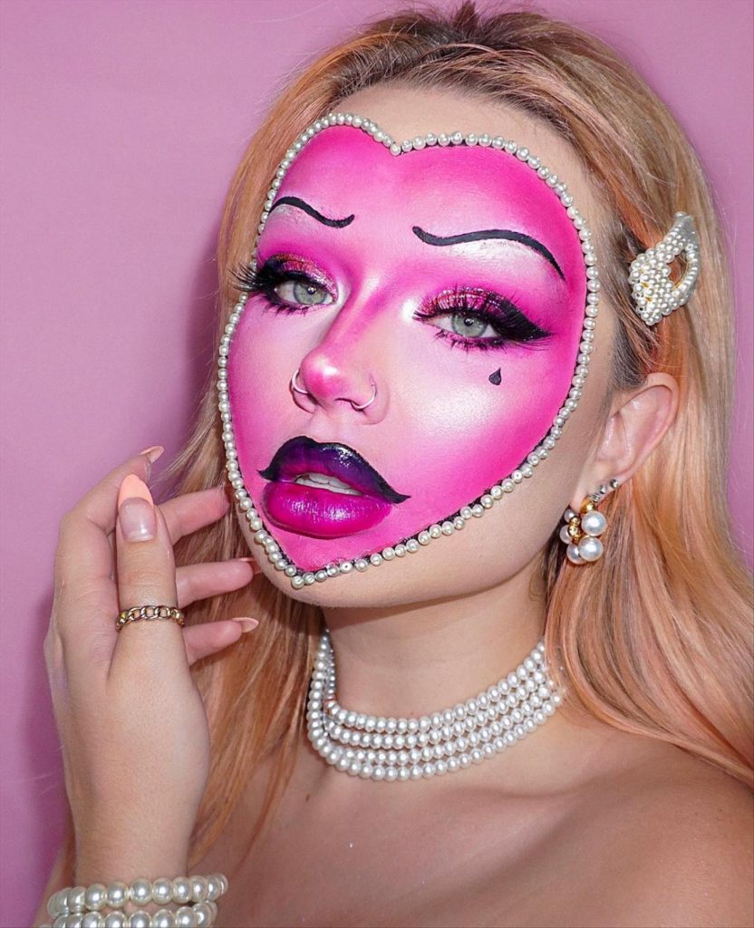 60+ Cool Halloween makeup looks trending this year - Mycozylive.com