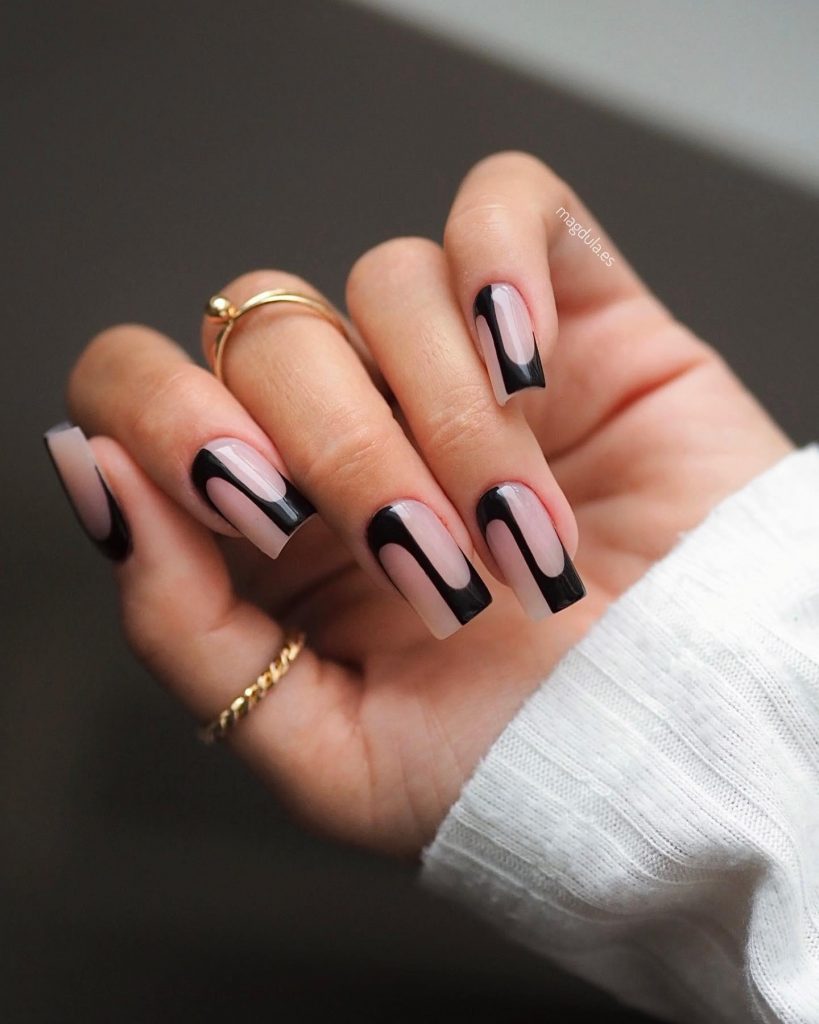 40+ Beautiful short square acrylic nails for Summer - Mycozylive.com