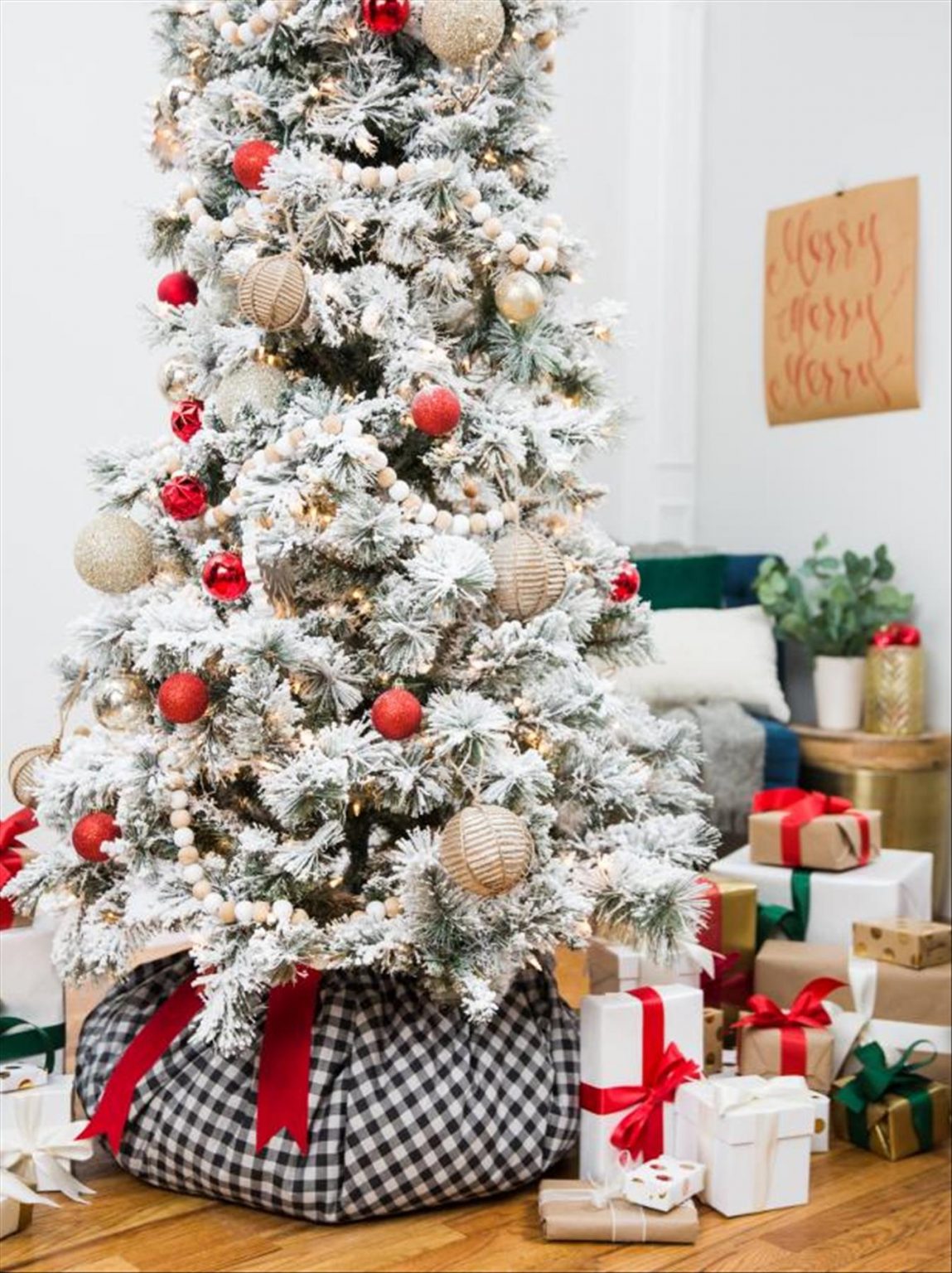 47 Stunning Christmas Tree Decor Ideas To Try Out For 2023