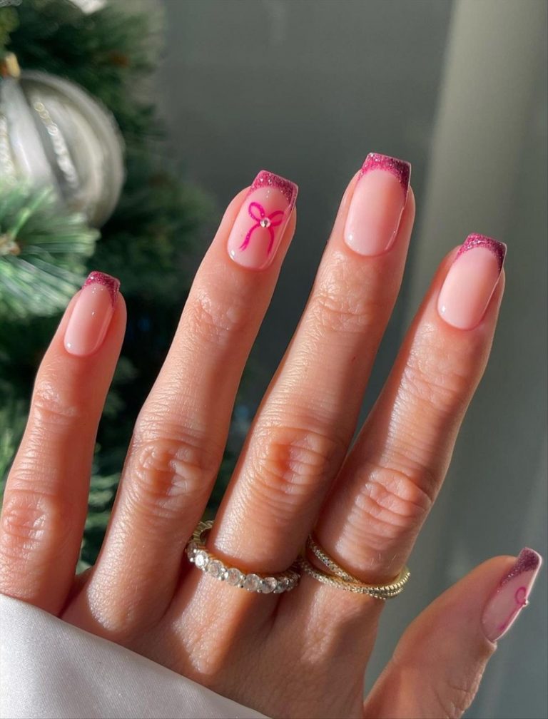 40 Fresh and Vibrant short Spring nail designs inspo - Mycozylive.com