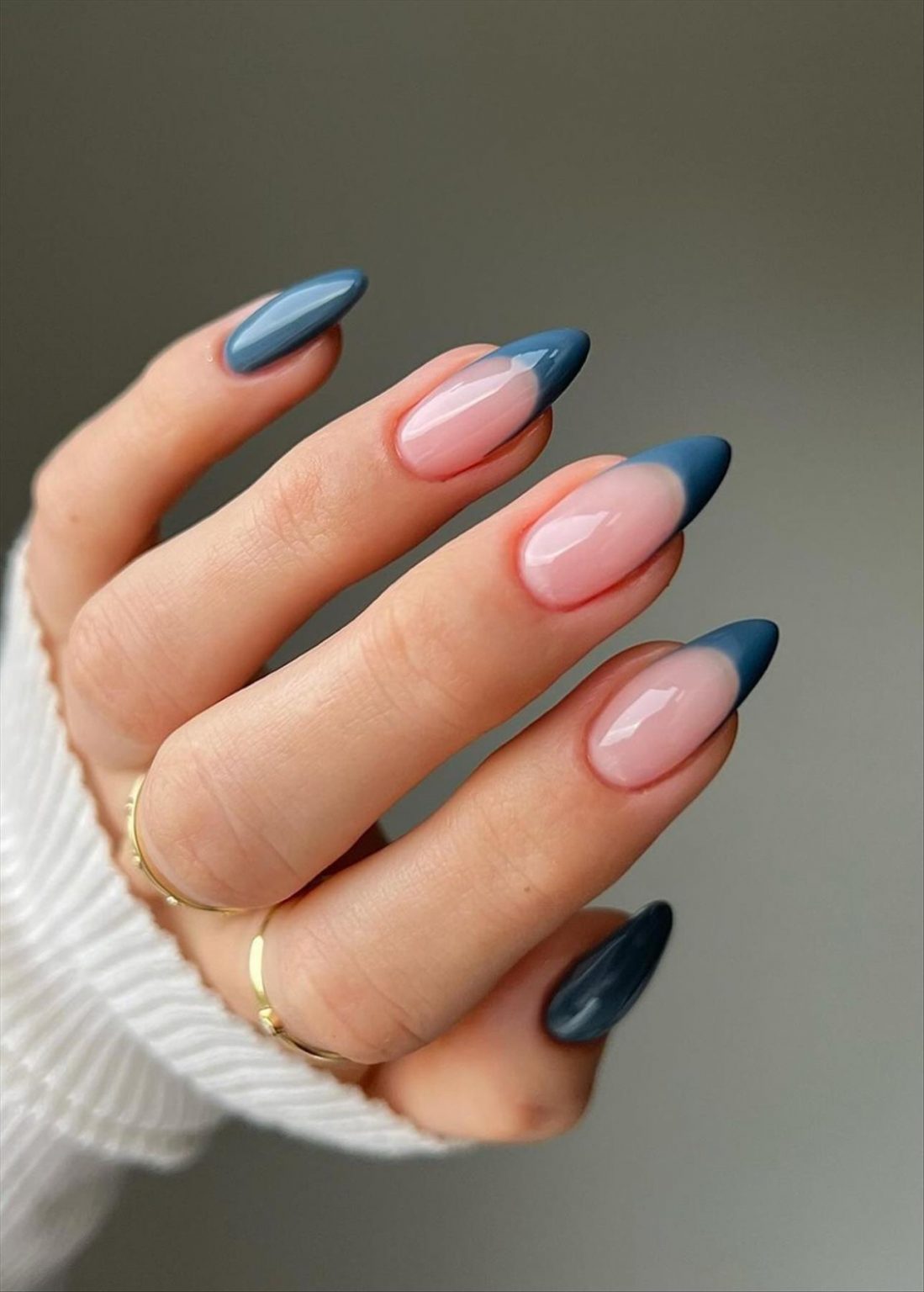 21 Beautiful blue nail designs art you'll love - Mycozylive.com
