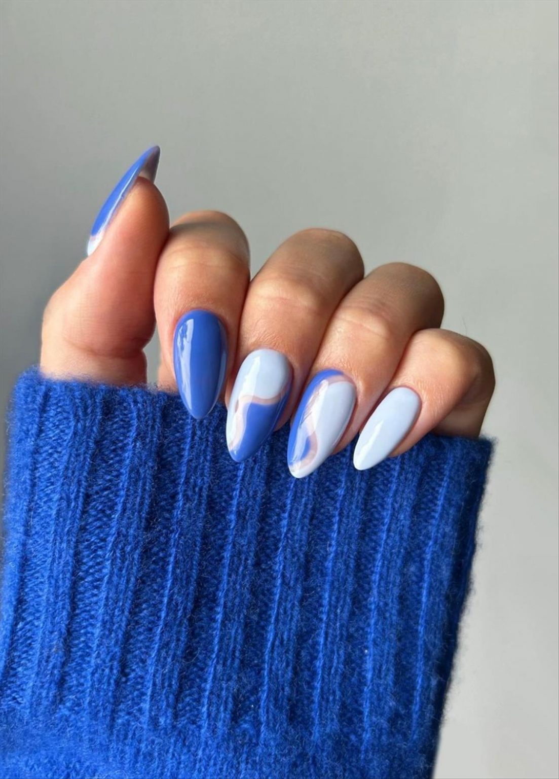 21 Beautiful blue nail designs art you'll love - Mycozylive.com