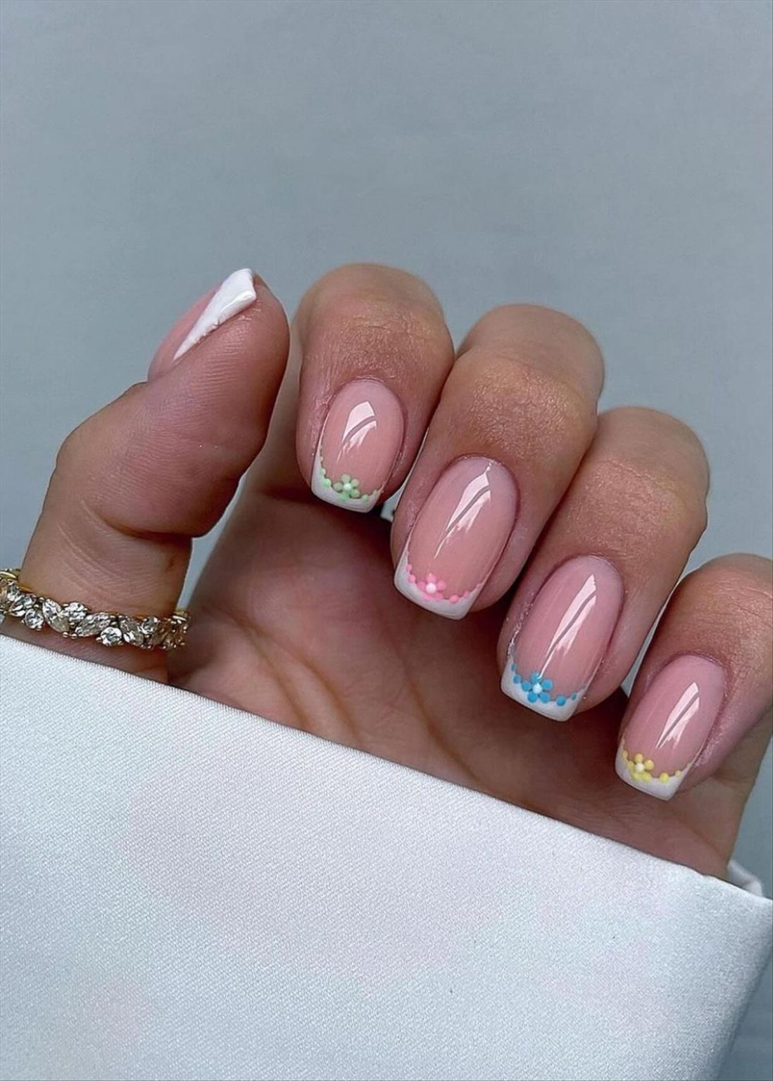 48 Beautiful Spring flower nails design you'll love - Mycozylive.com