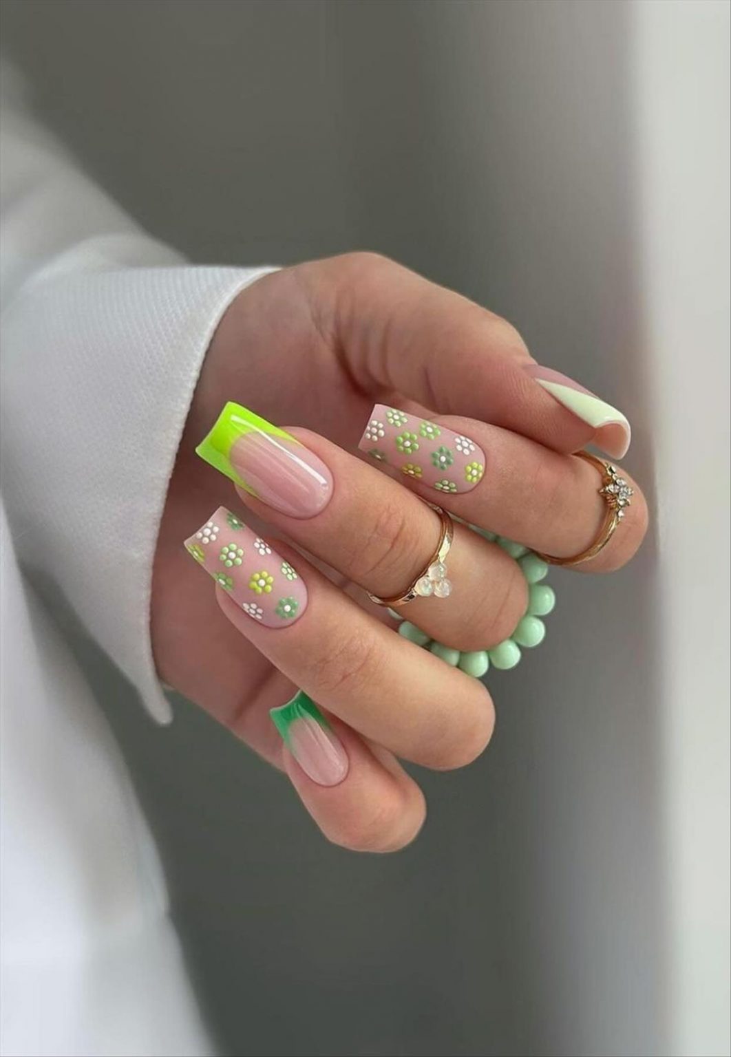 28 Beautiful Spring coffin nails acrylic for 2024 - Mycozylive.com