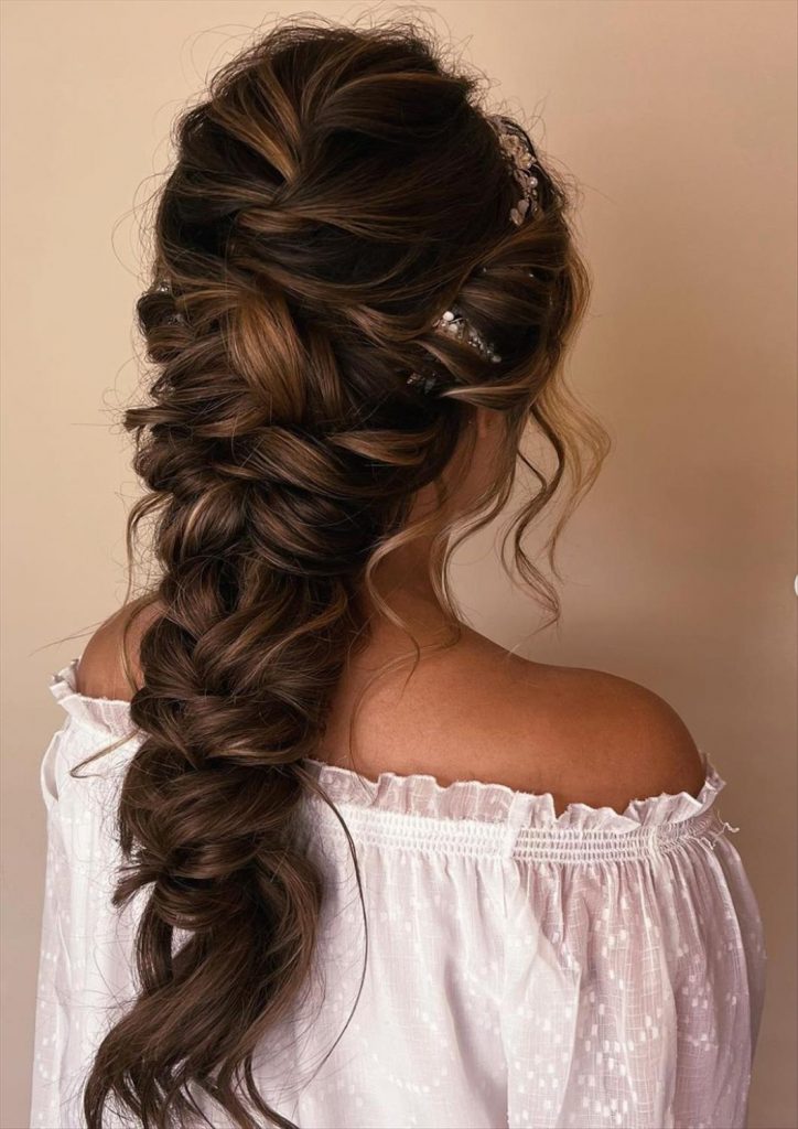 Top 42 Boho Hairstyles Trending in 2024 To Wear - Mycozylive.com