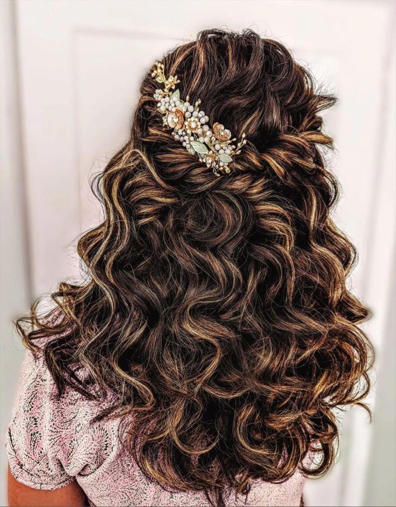 Top 42 Boho Hairstyles Trending in 2024 To Wear - Mycozylive.com