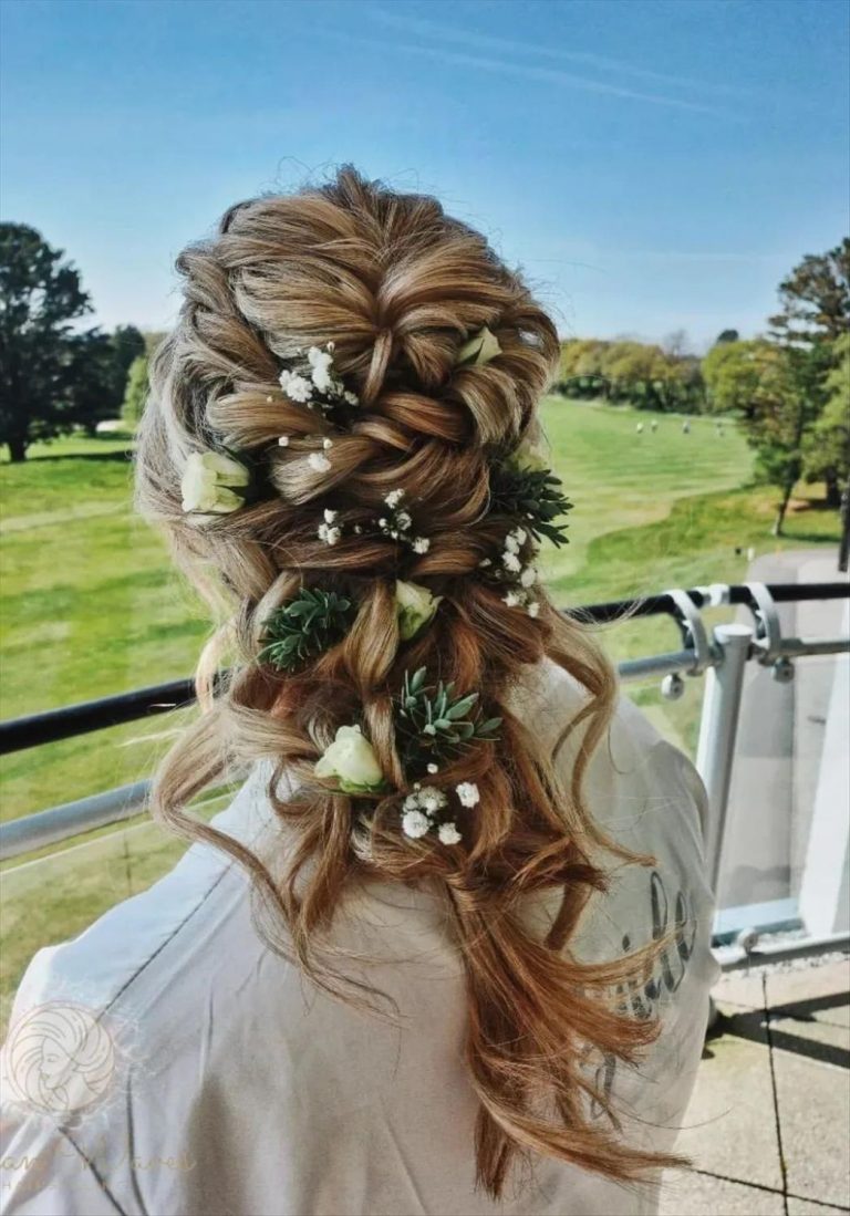 Top 42 Boho Hairstyles Trending in 2024 To Wear - Mycozylive.com