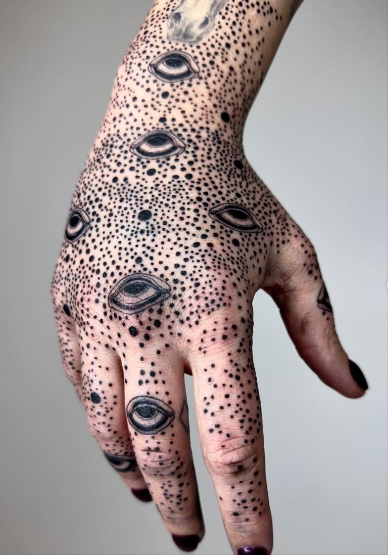 40 Unique Tattoo Ideas for Adventurous Girls To Unleash Your Wild Side